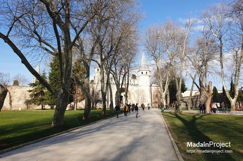 Architecture of Topkapi Palace - Madain Project (en)
