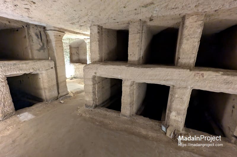 Catacombs of Kom el-Shoqafa - Madain Project (en)