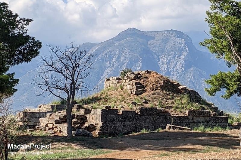 Archaeological Site of Menelaion - Madain Project (en)