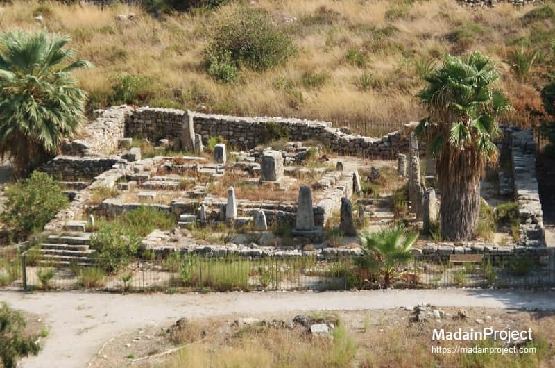 Temple of the Obelisks (Byblos) - Madain Project (en)